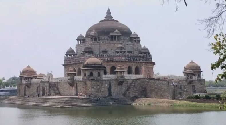 Sher Shah Suri tomb के बारे में ये नहीं जानते होंगे आप